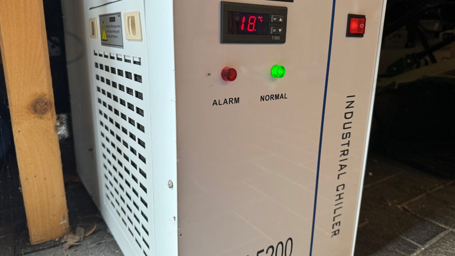 Laser Chiller Guide: Best Water Cooling Systems for CO₂ Lasers