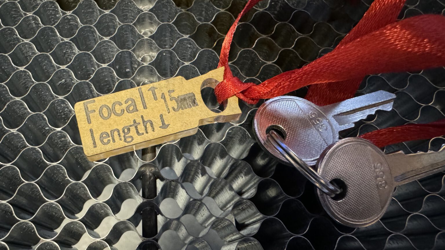 Adjusting Laser Focus: 3 Simple Methods for Precision Cutting